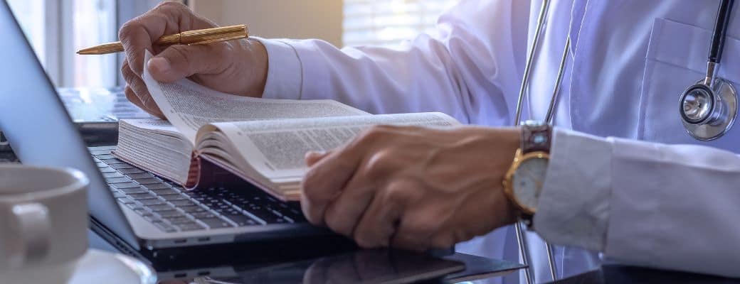 The Christian Guide to Worshipping God at Work